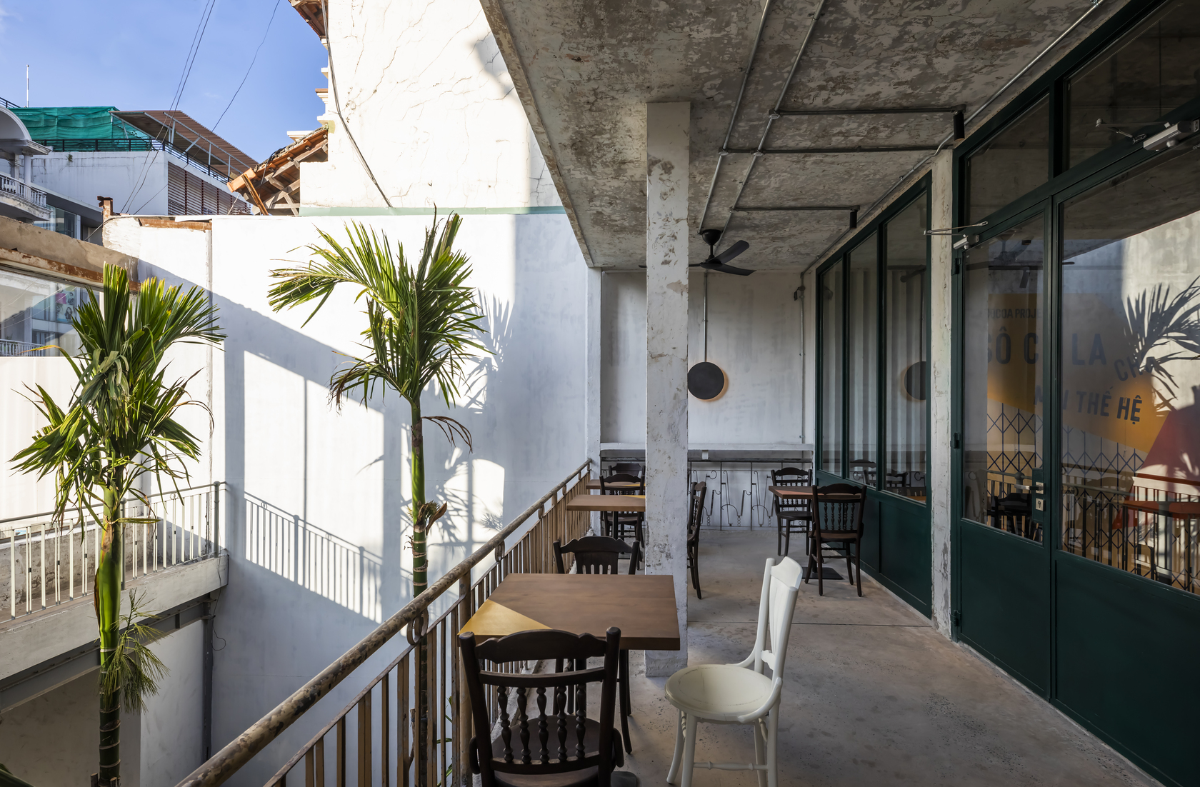 architecture bioclimatique | THE COCOA PROJECT – CAFE / PATISSERIE A SAIGON